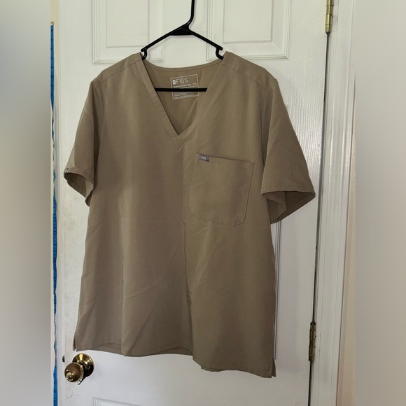 Figs | Other | Figs Xxl Khaki Colored Scrub Top | Poshmark